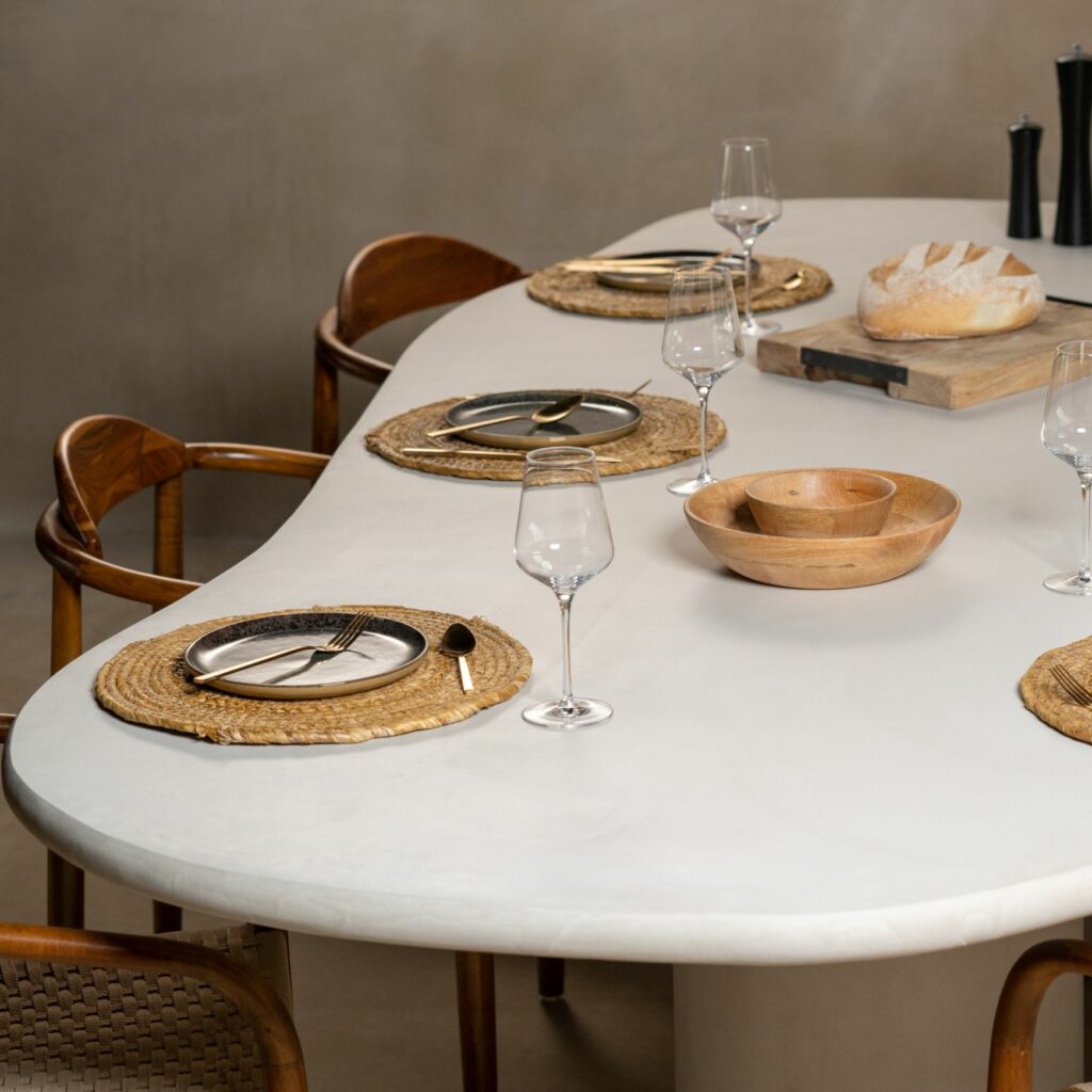 Tables - Urban Creative