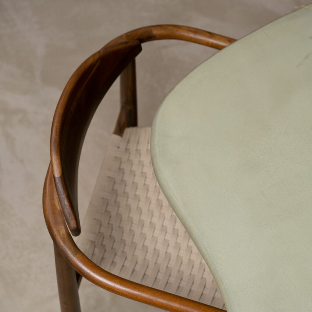 Tables - Urban Creative