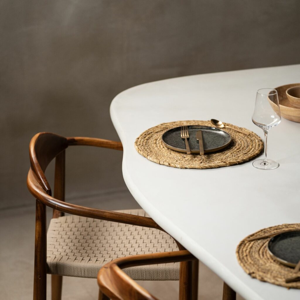 Tables - Urban Creative